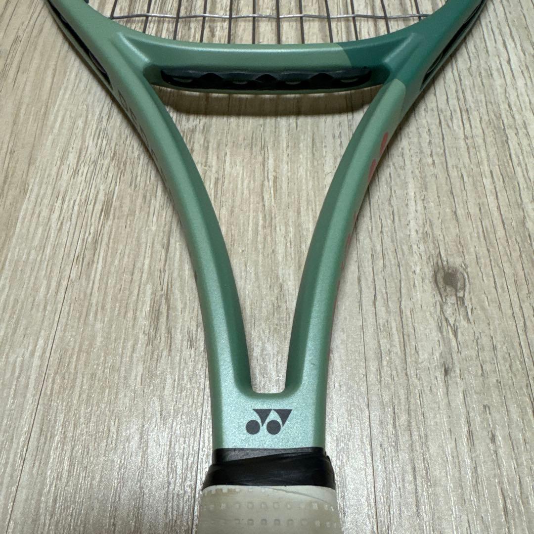YONEX PERCEPT 100L (1本の出品。2本まとめ買い可能)