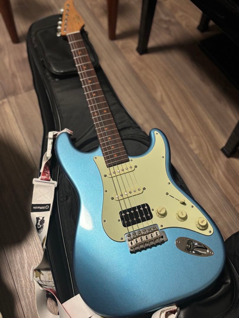 ギター Suhr Classic S Vintage-Lake Placid Blue-