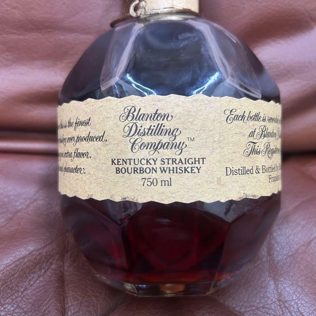 Blanton's ブラントン シングルバーベル 750ml