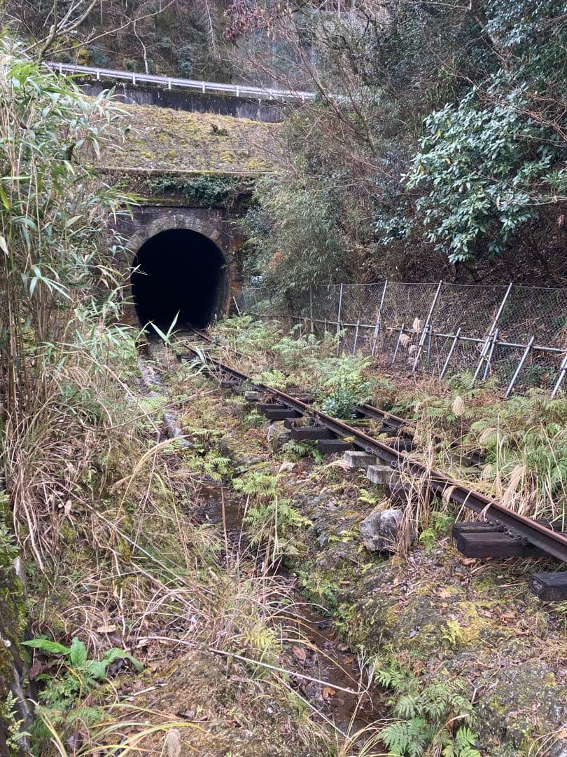 球磨川第一橋梁　鉄道橋の建設 モノクロ写真 ①