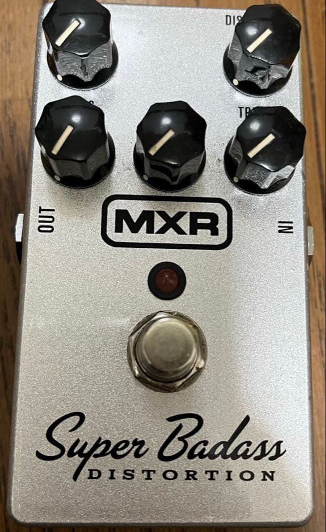 弦楽器 super badass distortion MXR