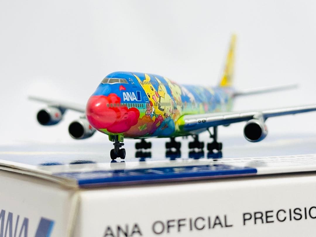 全日空商事 1/500 ANAポケモンジェット B747-400 NH50031