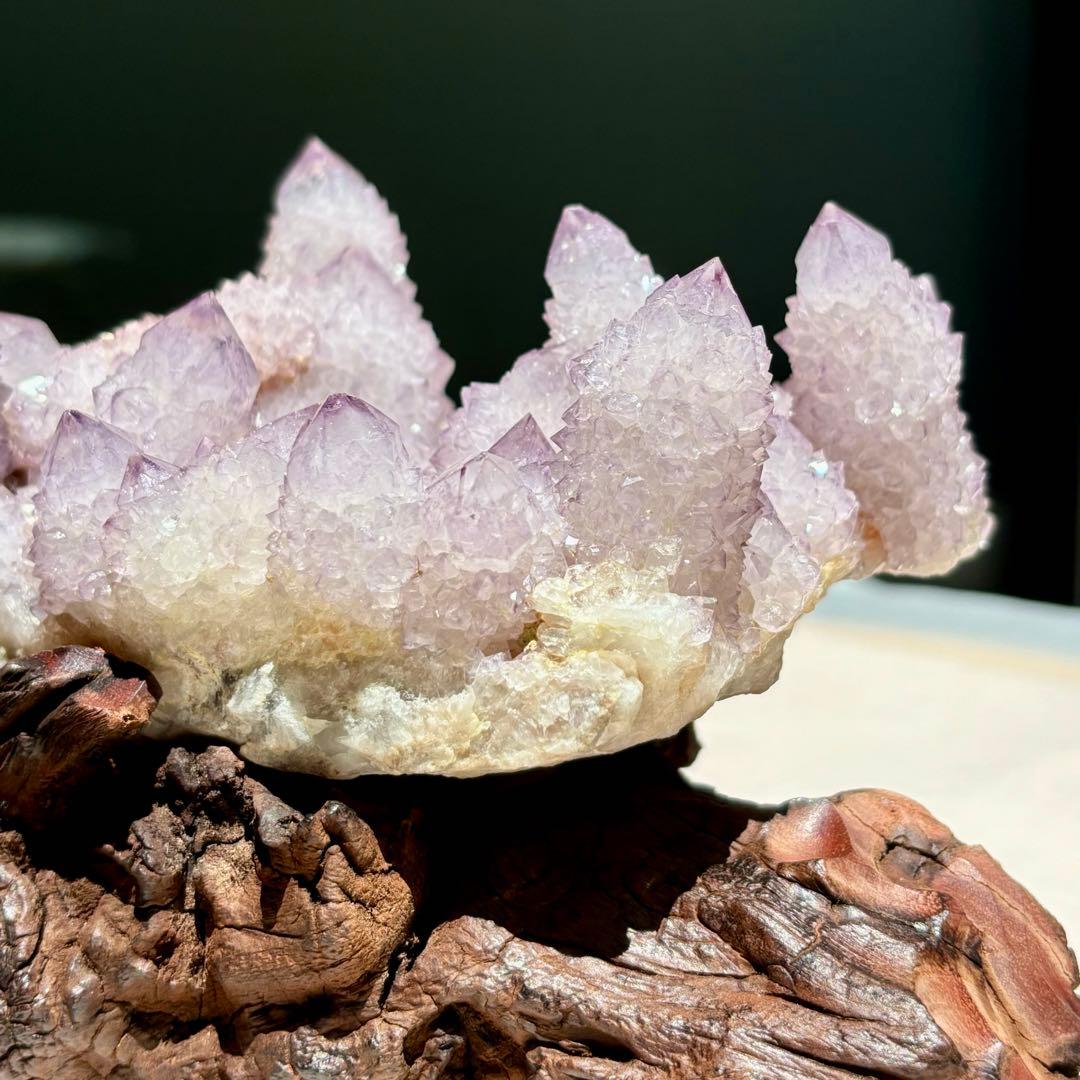 激レア　スピリットクォーツ　カクタスアメジスト原石  サボテン水晶　一点物