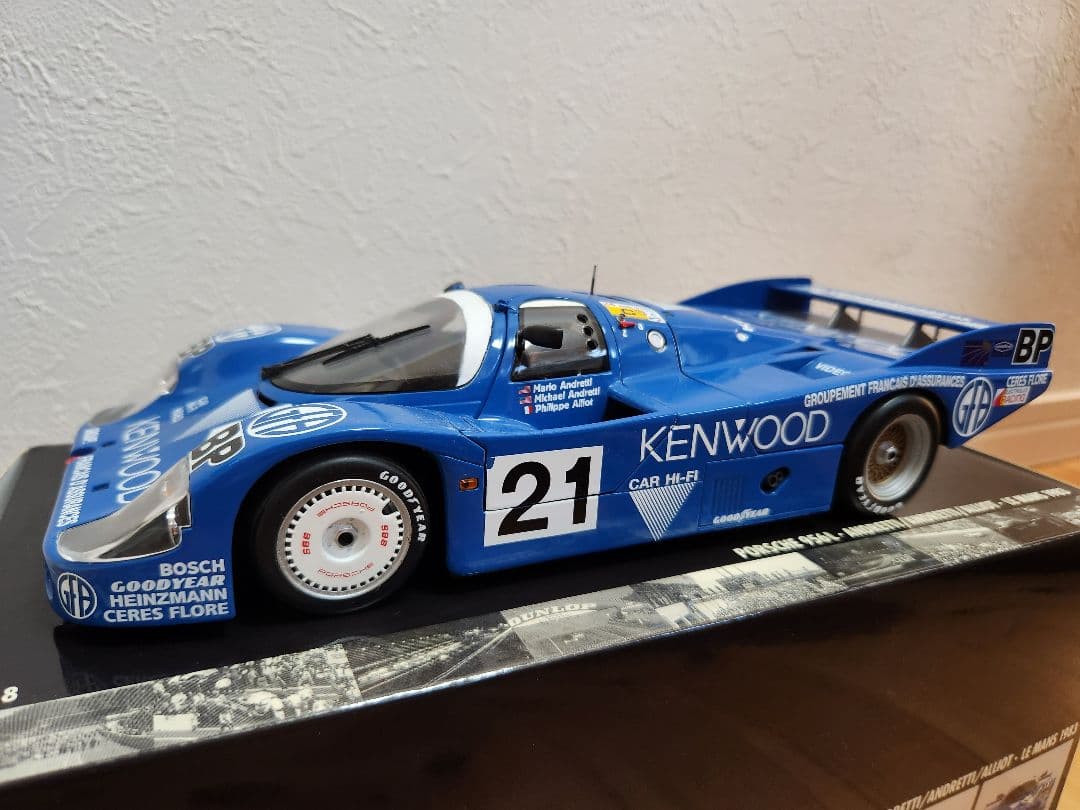 【ミニチャンプス】1/18KENWOOD ポルシェ956
