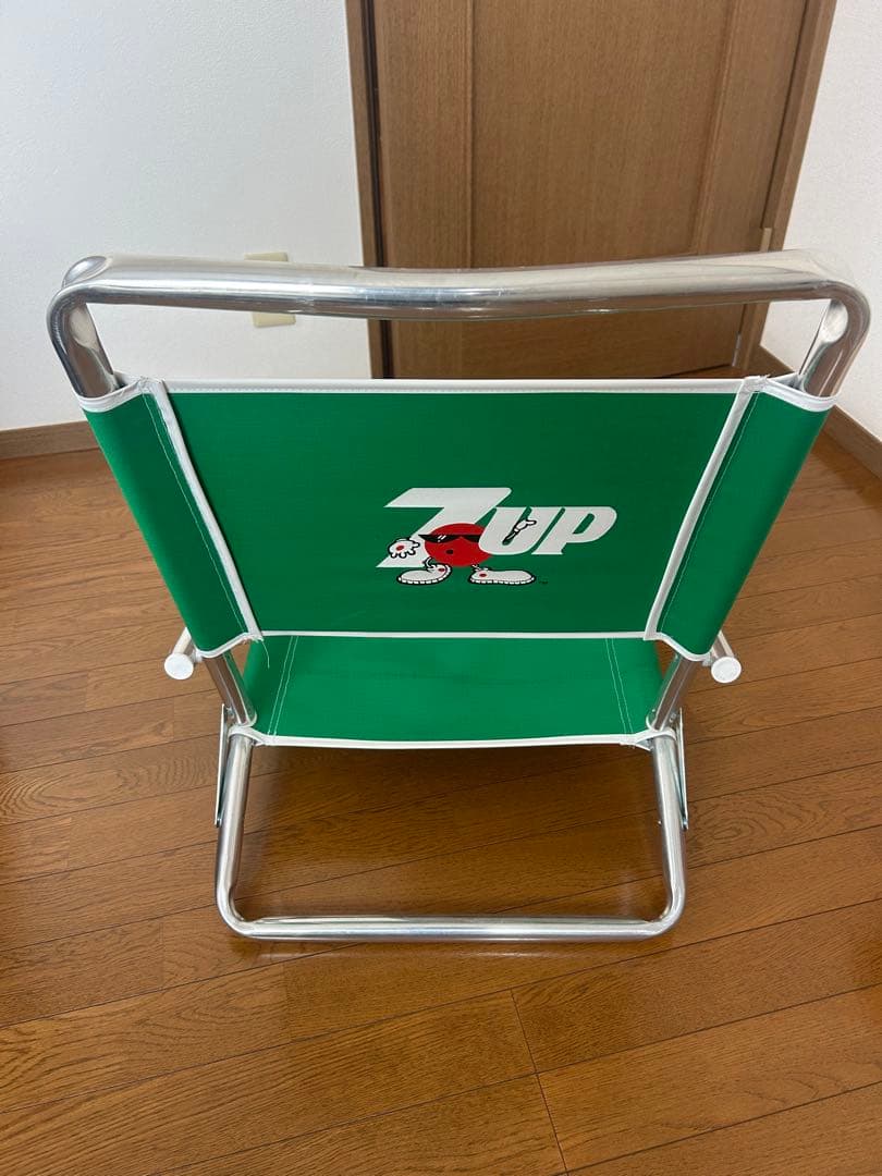 7UP アウトドアチェア グリーン　ヴィンテージチェア　ローチェア