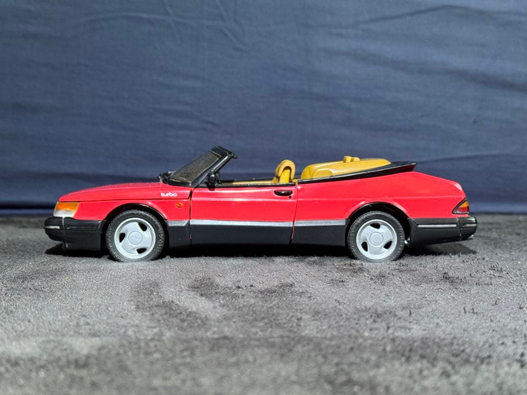 ミニカー ANSON SAAB 900 Turbo Cabriolet