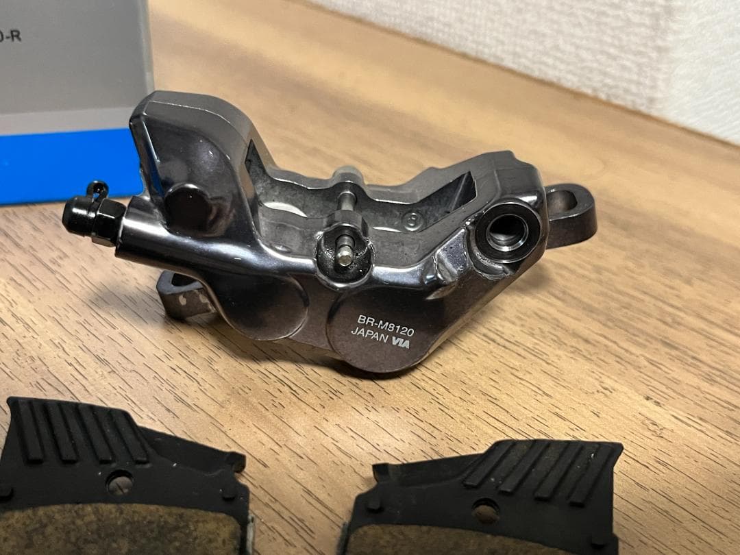 SHIMANO BL-M4100 ブレーキレバー 他MTBブレーキ多数オマケ付