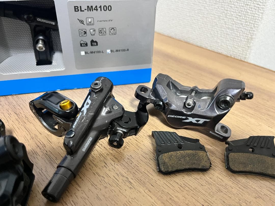 SHIMANO BL-M4100 ブレーキレバー 他MTBブレーキ多数オマケ付
