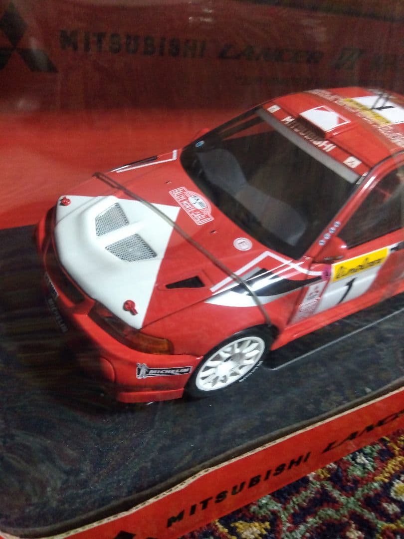 オートアートMitsubishi Lancer Evo.Ⅵ　WRC 1:18