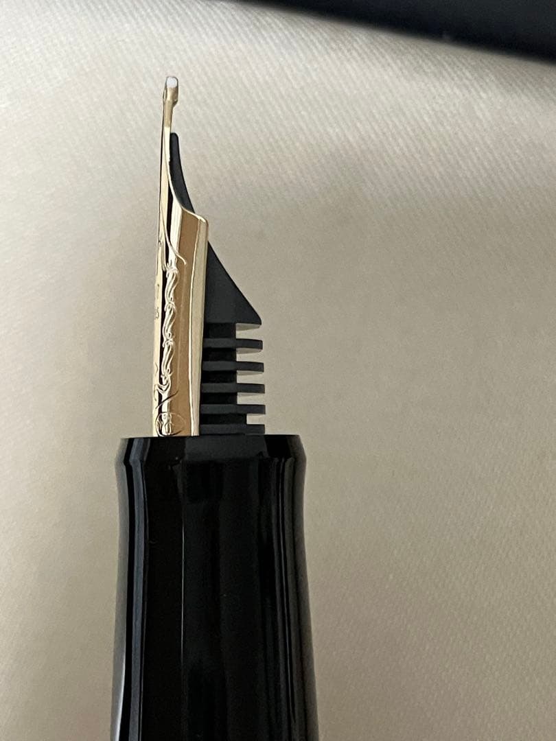 美品　PILOT　カスタム74　MSニブ　14k