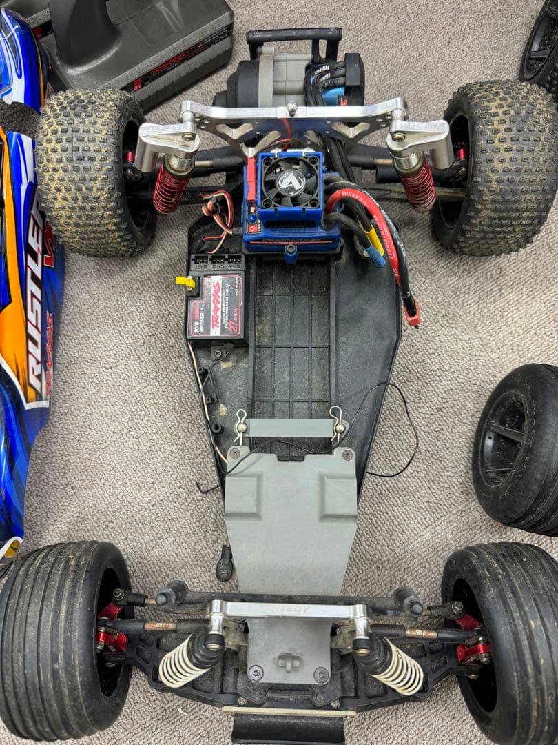 traxxasトラクサスRUSTLERvxlブラシレス2台パーツ多数アルミパーツ