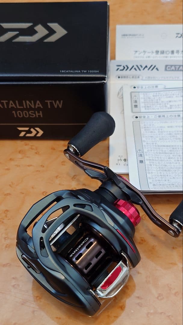 キャタリナ　18CATALINA TW 100SH　美品