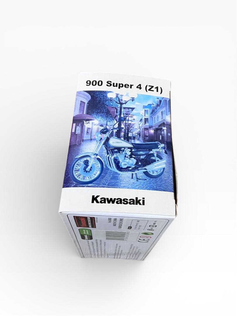 アオシマ　カワサキ　900super4 Z1 タイガー　1/12 完成品