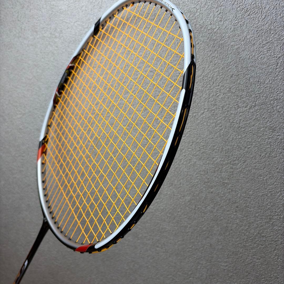 【極美品】YONEX ARCSABER 8 DX 3UG5 廃盤②