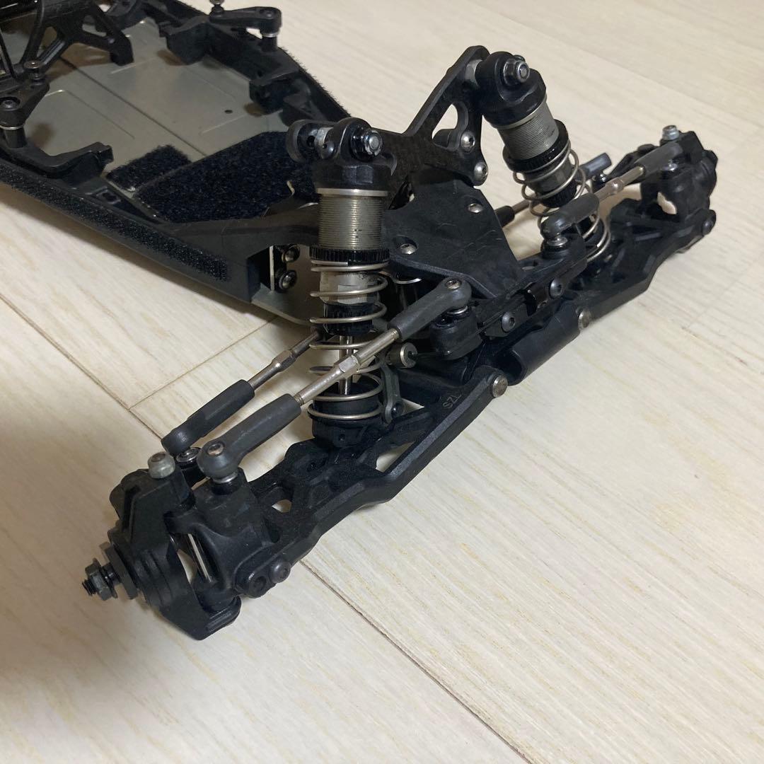 TLR22 5.0エリート　ハイエンドバギー
