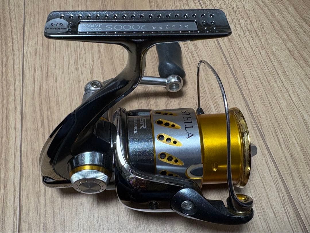 リール SHIMANO 07 STELLA 2000S