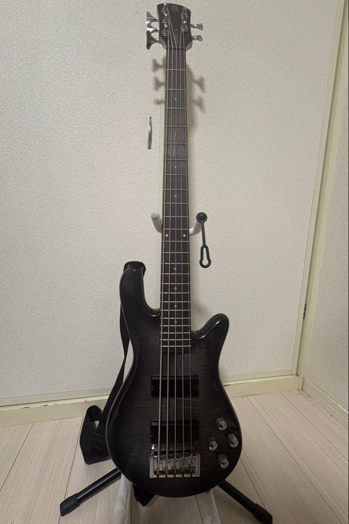 SPECTOR Legend5 アクティブ5弦ベース