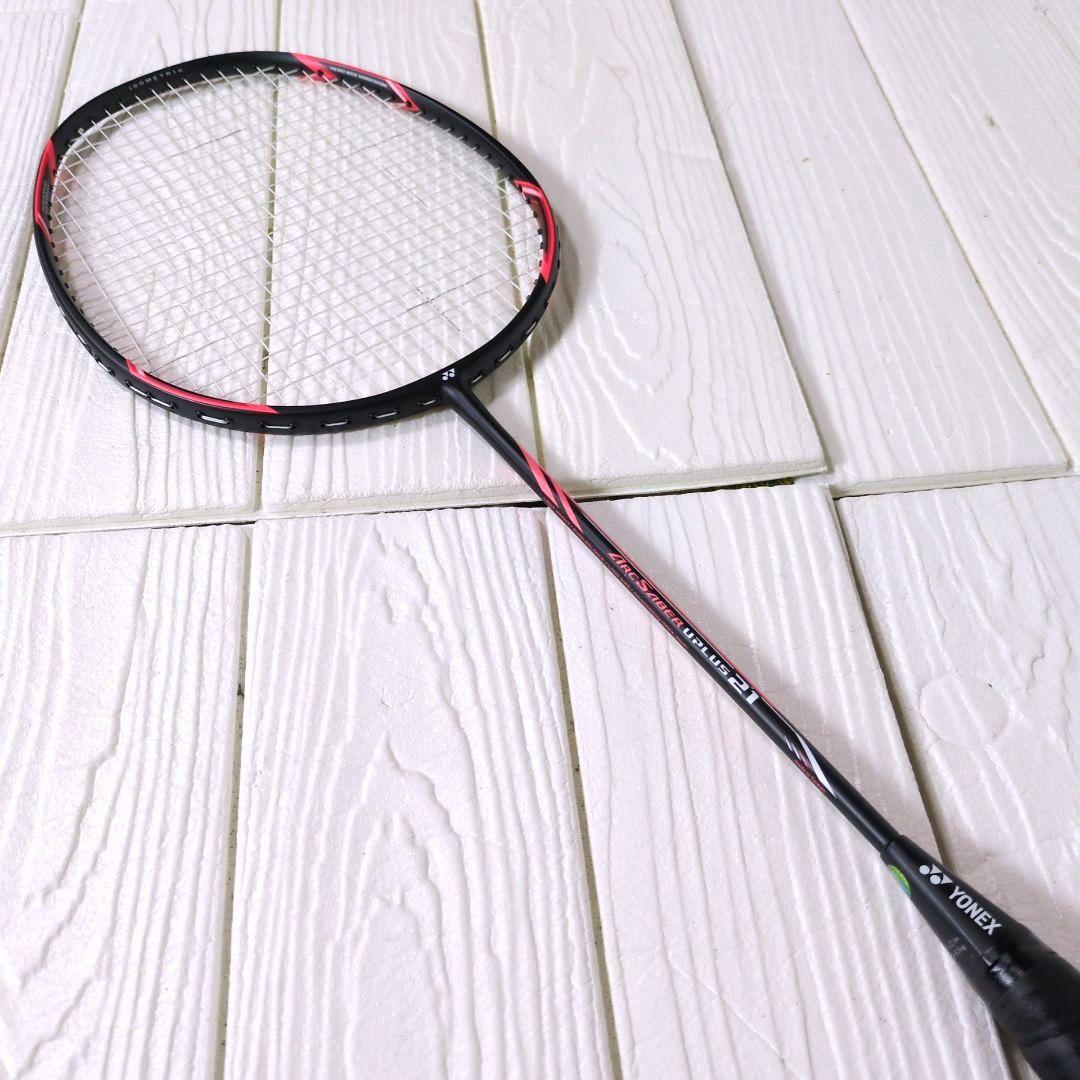 ◎美品◎　バドミントンラケット YONEX ARCSABER UPLUS21