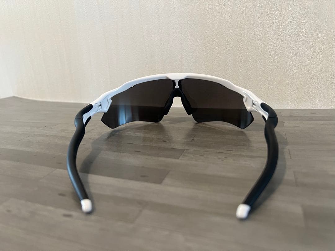 Oakley Radar EV サングラス ホワイト/ブラック