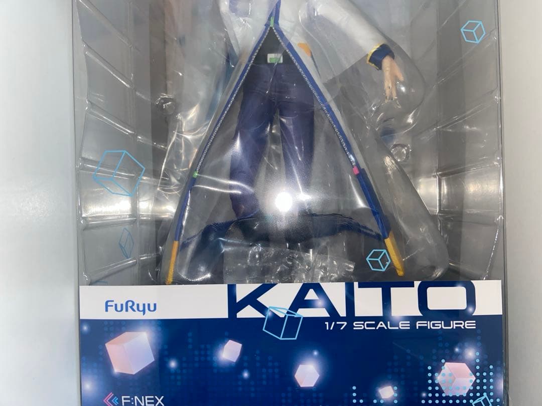 KAITO 1/7スケールフィギュア