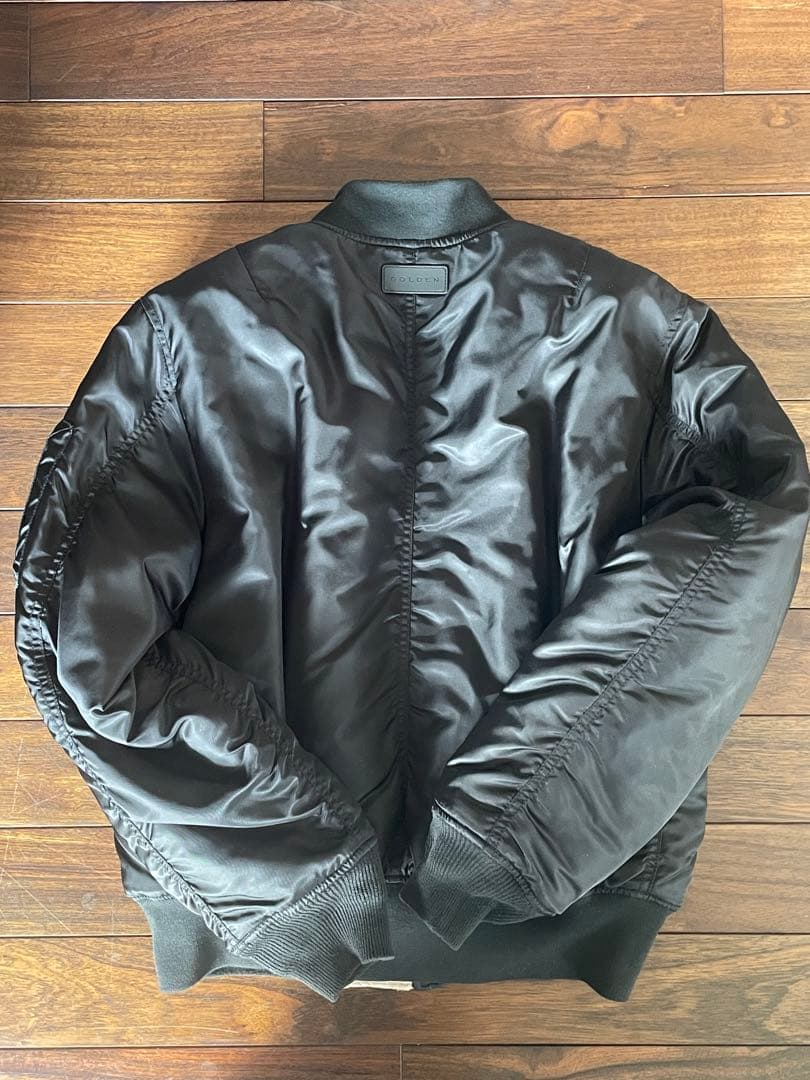 トレカ付き　　GOLDEN BTSジョングク　BOMBER JACKET