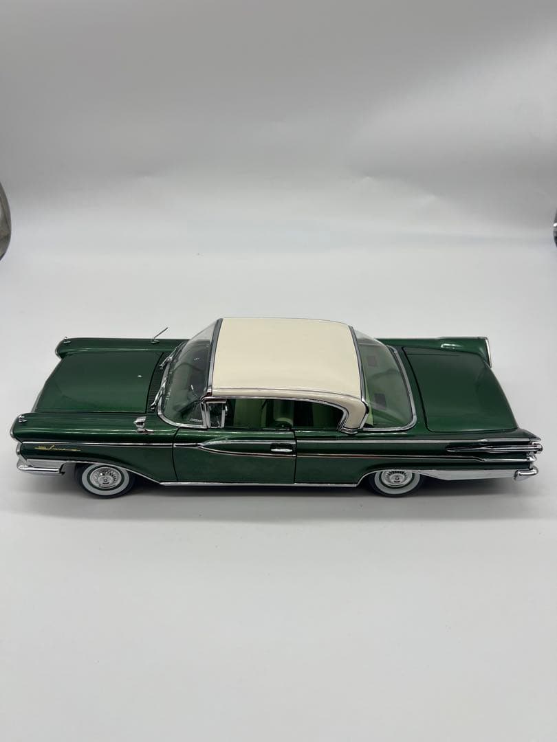 No140 ミニカー1/18箱あり1959 Mercury Park Lane