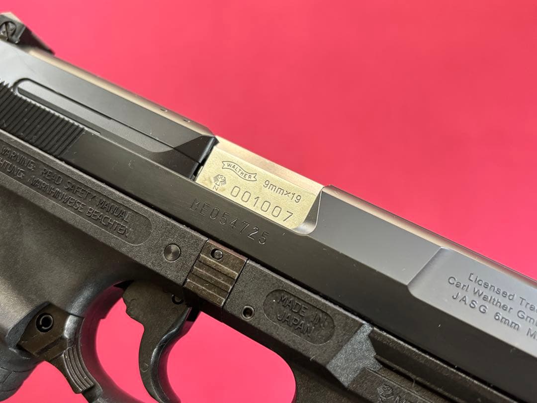 新古品 Walther P99