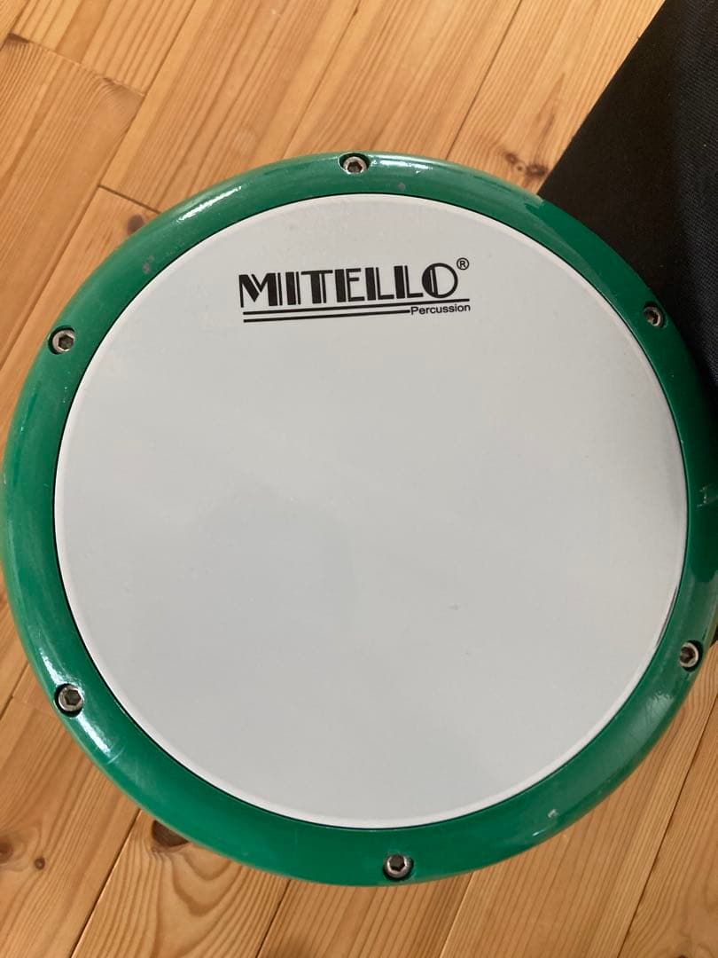 ダラブッカ　グリーン　MITELLO パーカッション 緑色 キャリングバッグ付き