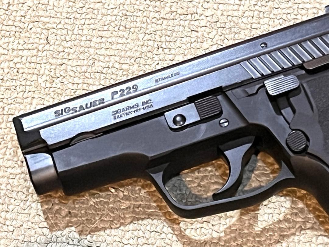 タナカ SIG P229 evo2モデルガン