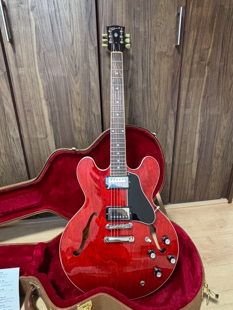 【本日最後】Gibson ES-335 Sixties Cherry Gloss