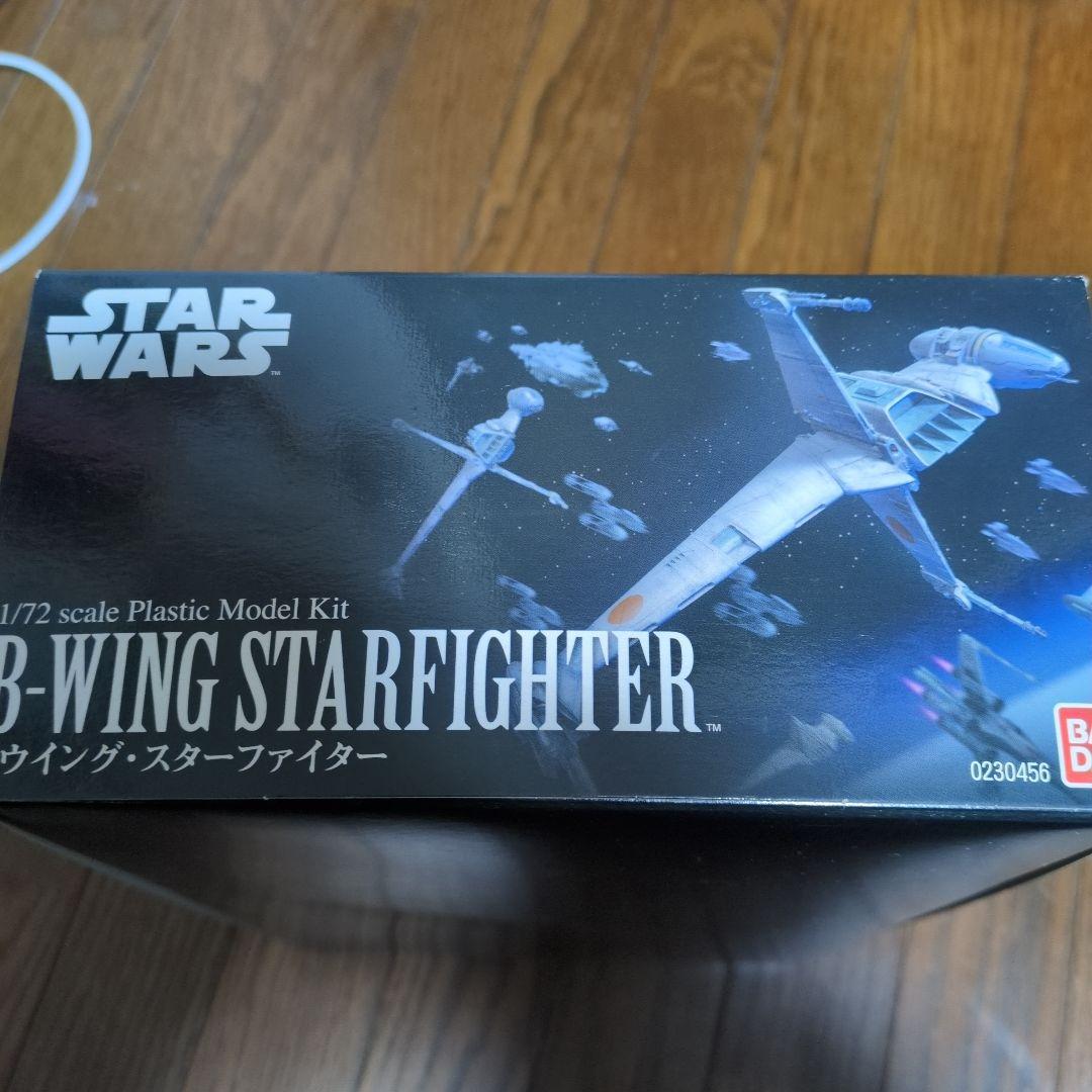 B-WING STARFIGHTER 1/72 プラモデルキット