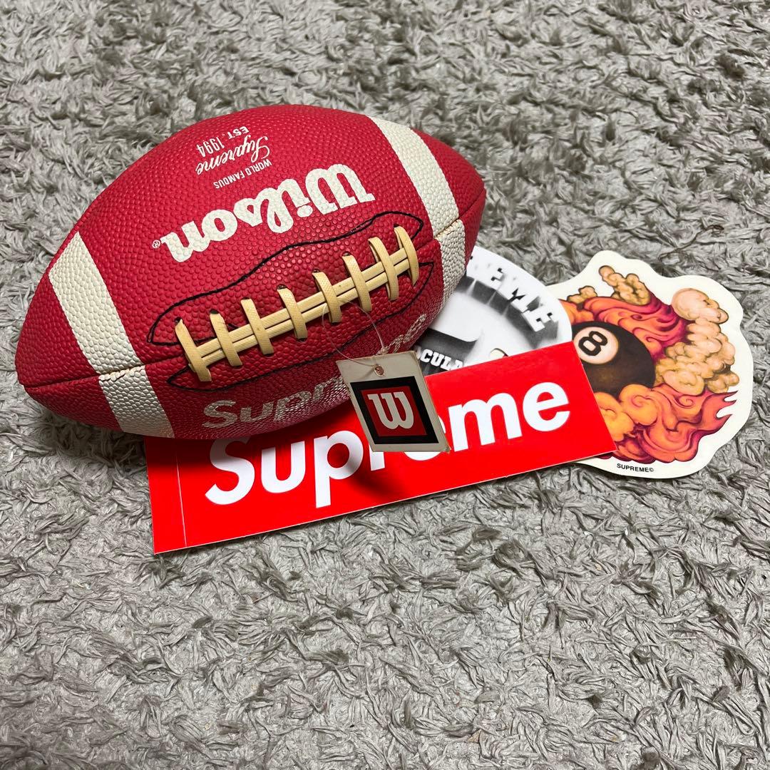 supreme × wilson ラグビーボール タグ付き　ステッカー付