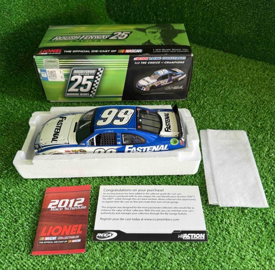 B005】激レア 1/24カールエドワーズ ♯99 レーシングカー NASCAR