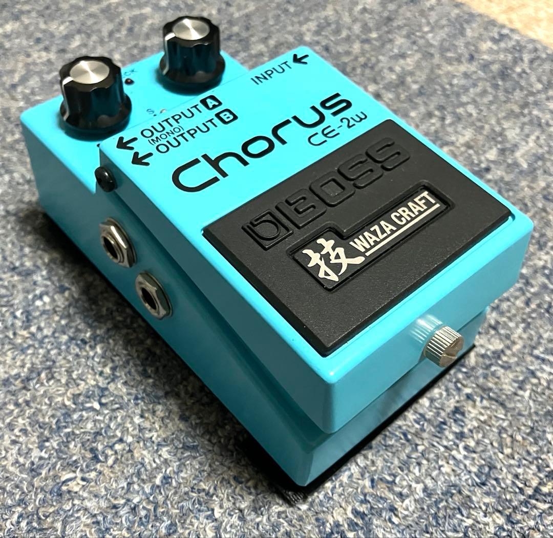 ギター BOSS CE-2W