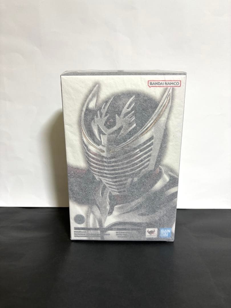 新品 S.H.Figuarts 真骨彫製法 仮面ライダー龍騎