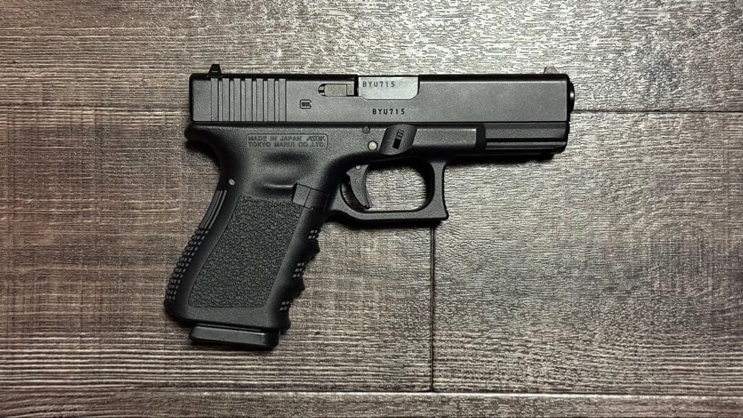 o*5様 ™️GBB Glock19 Gen3 カスタムアウターバレル付き