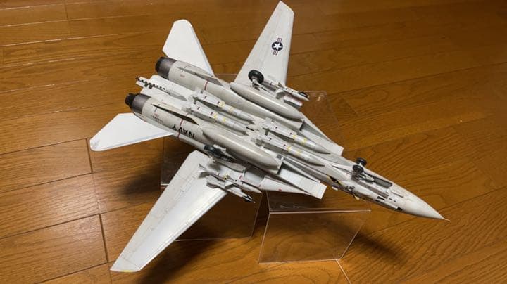 タミヤ 1/48 F-14A 完成品