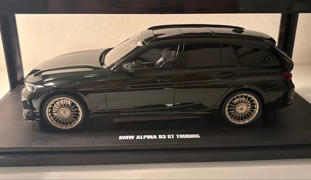 ミニカー Alpina B3 GT Touring
