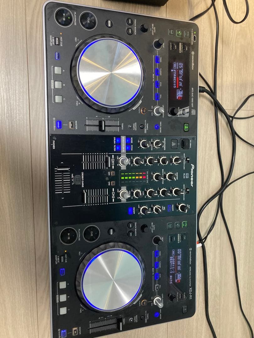 Pioneer CDJ 「XDJ-R1」& Cerwin-Vegaスピーカー
