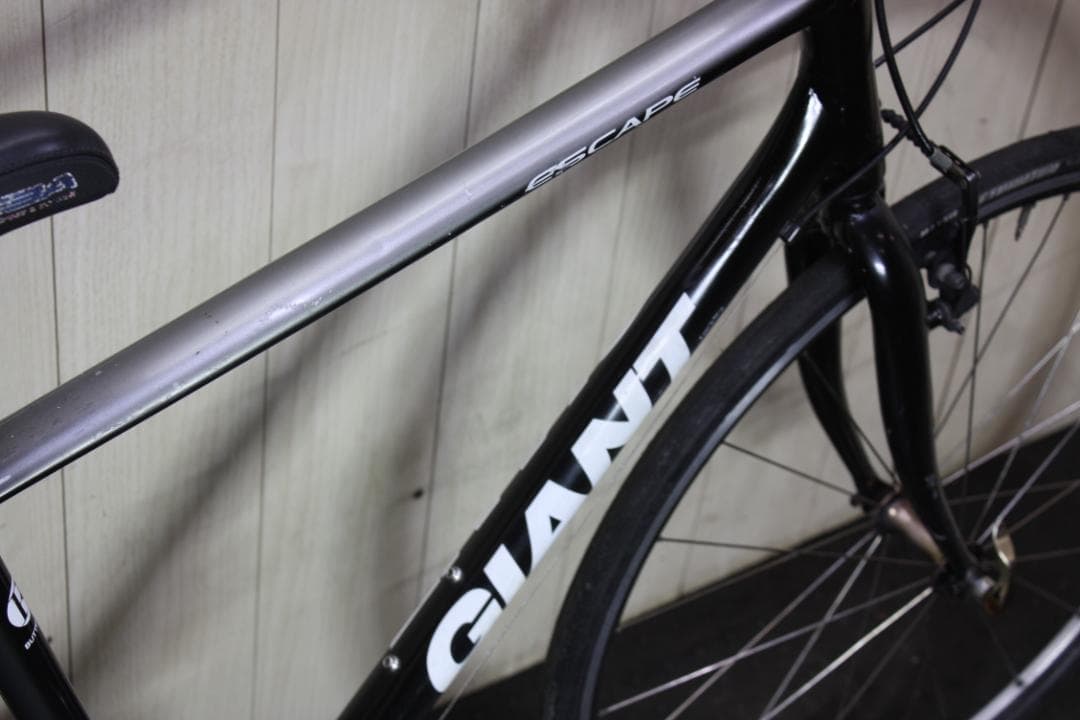 GIANT ESCAPE R3 700C 24速 500mm GREY色 クロス