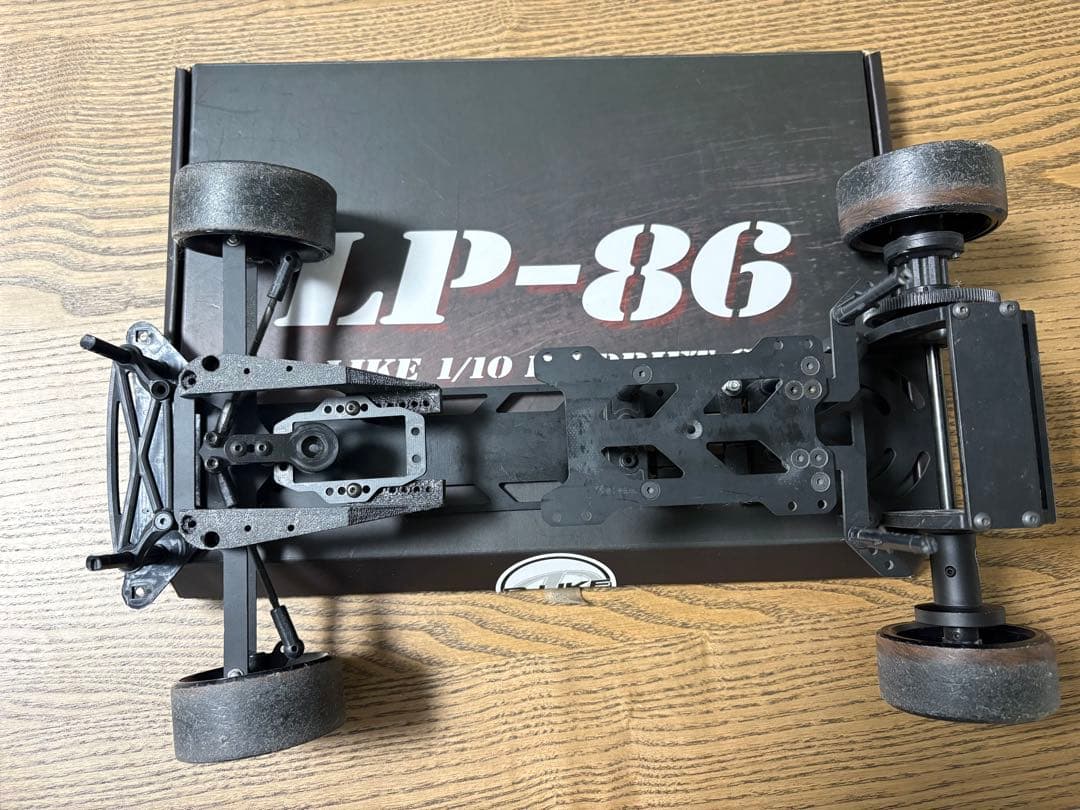 LP-86 1/10 RC ドリフトカー　パンドラトレノボディ付き