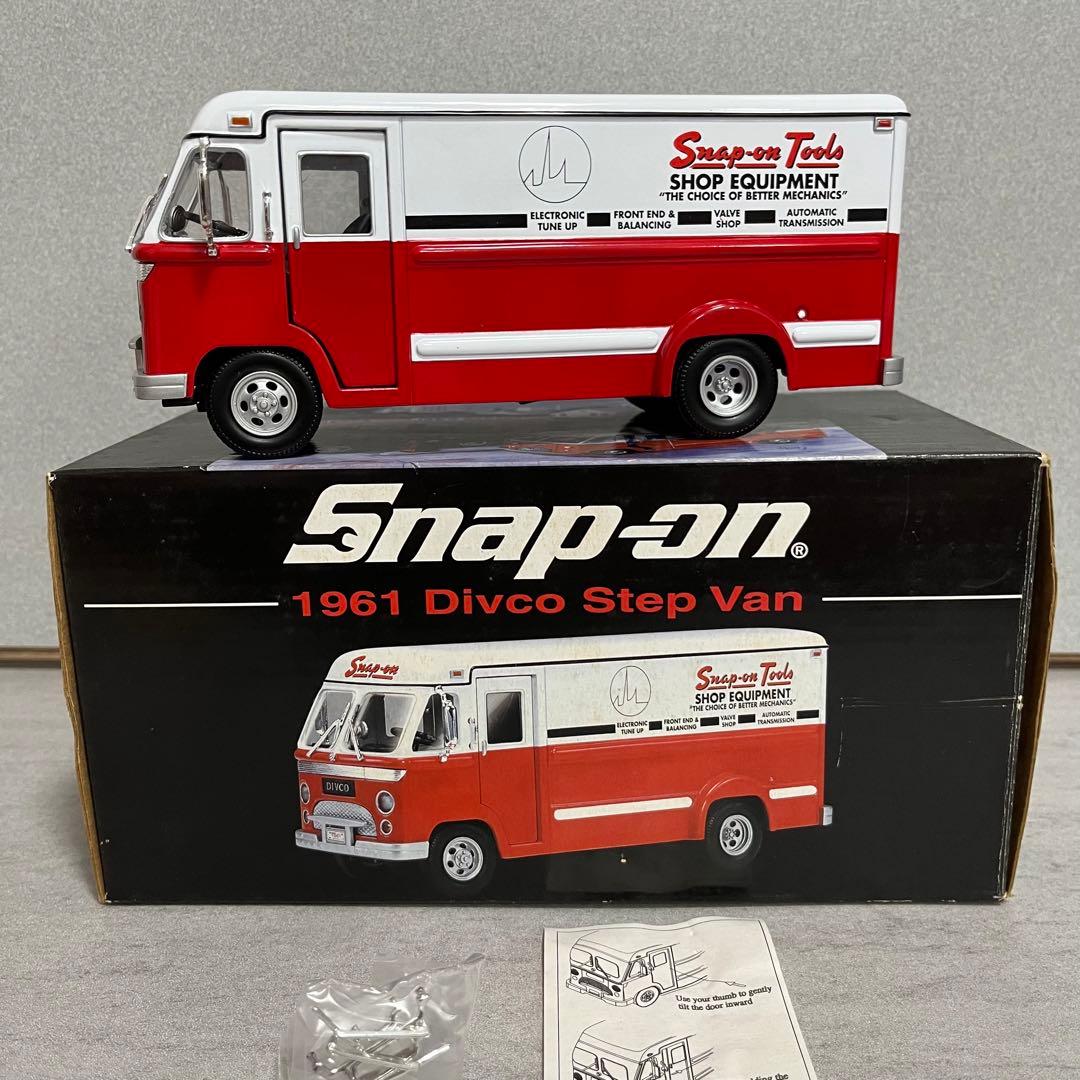 スナップオン nap-on 1/34 1961 Divco Step Van