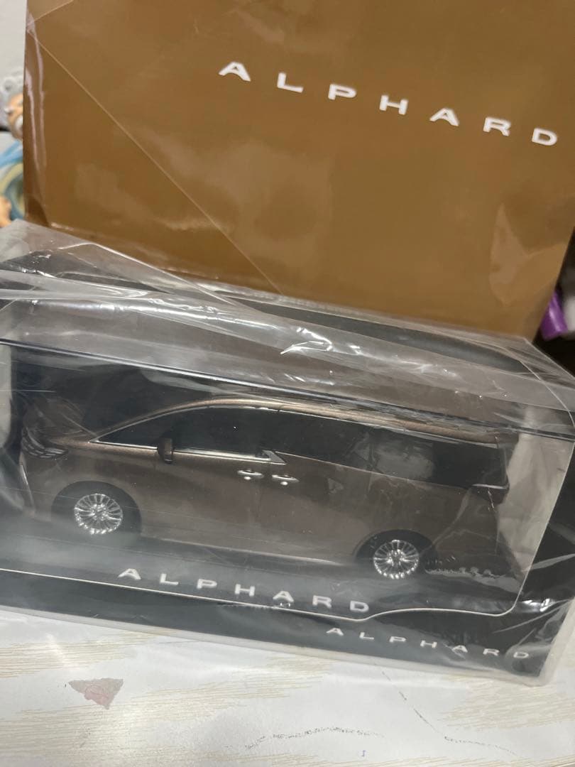 ALPHARD ミニカー 40 非売品