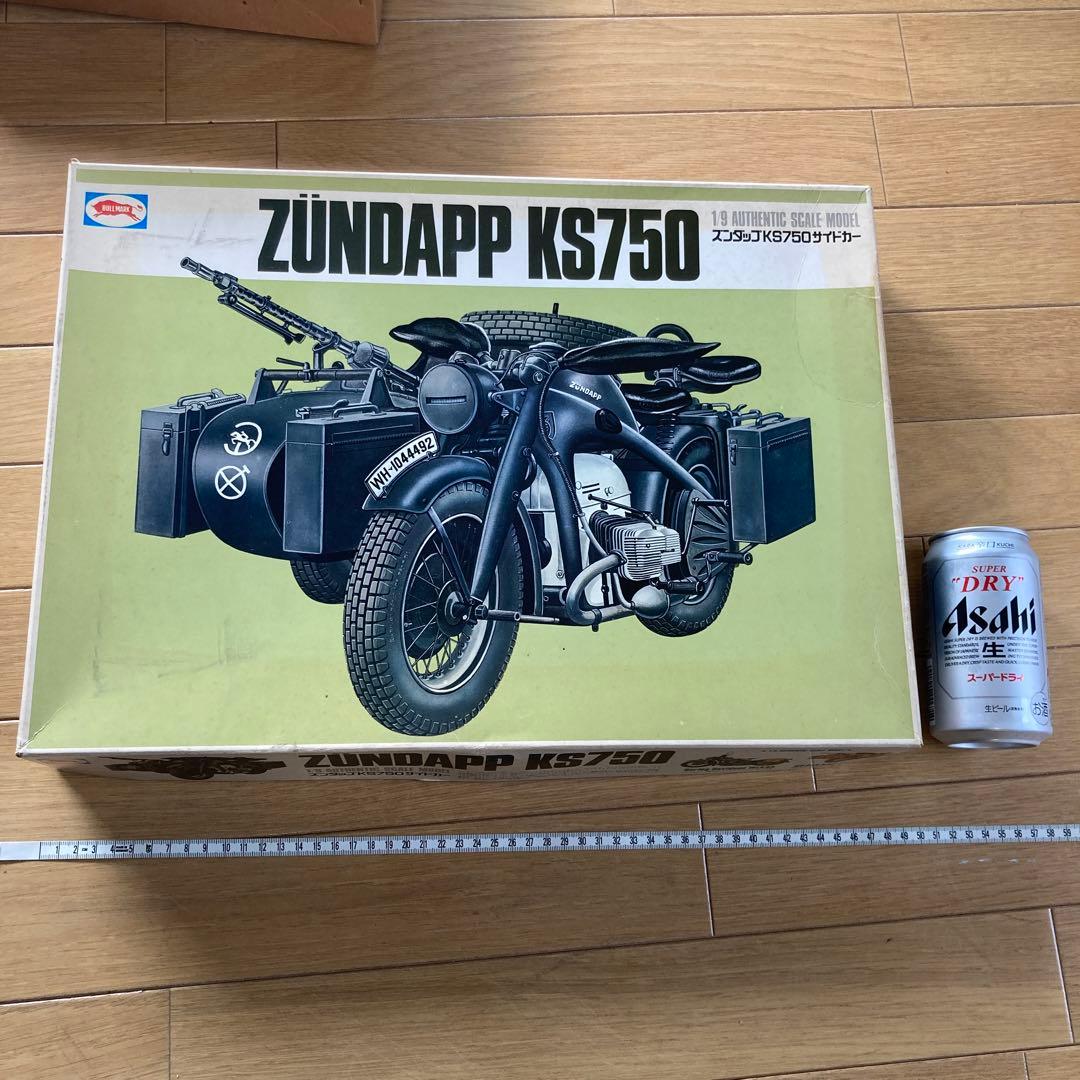 BULLMARK 1/9 ZUNDAPP KS750サイドカー 希少プラモデル