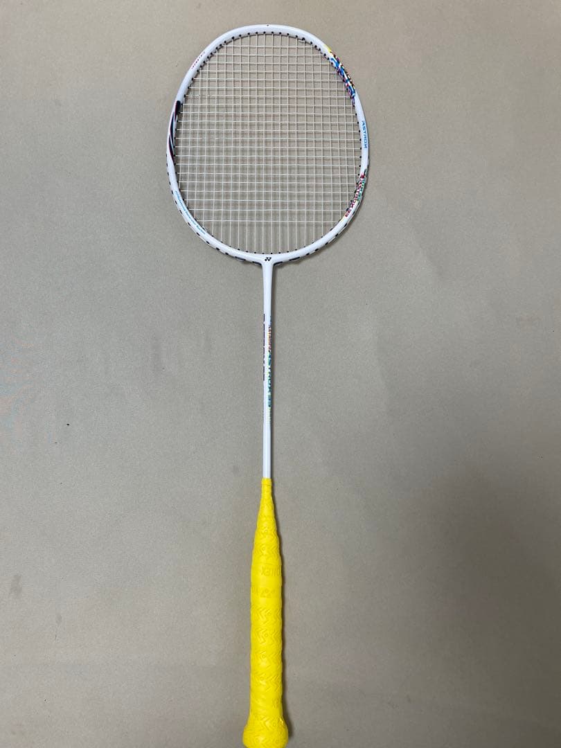 ラケット YONEX ASTROX33