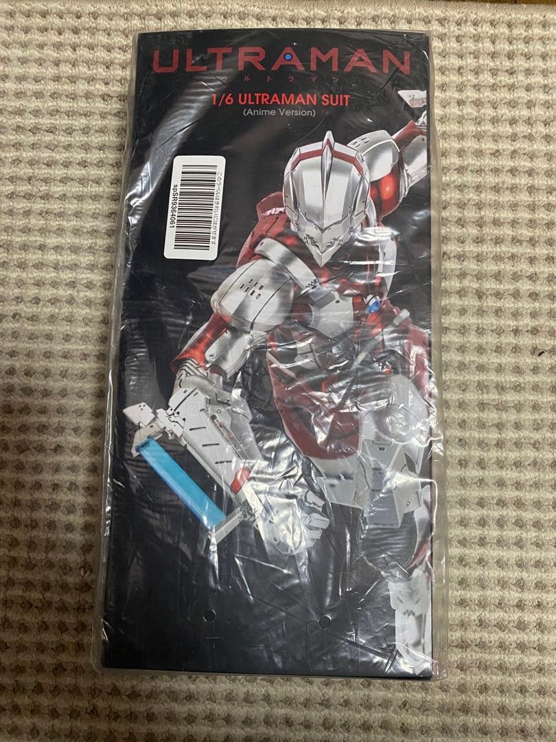 threezero ULTRAMAN SUIT4体＋weapon set 未開封