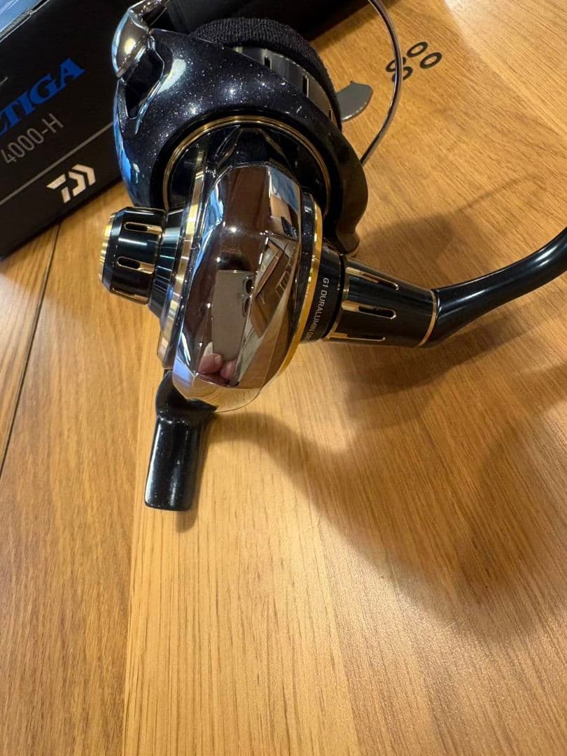 Daiwa SALTIGA 4000-H スピニングリール　ダイワ