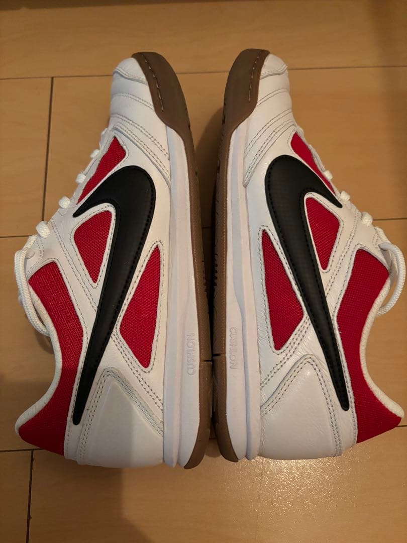 NIKE GATO フットサルシューズ 26.5cm