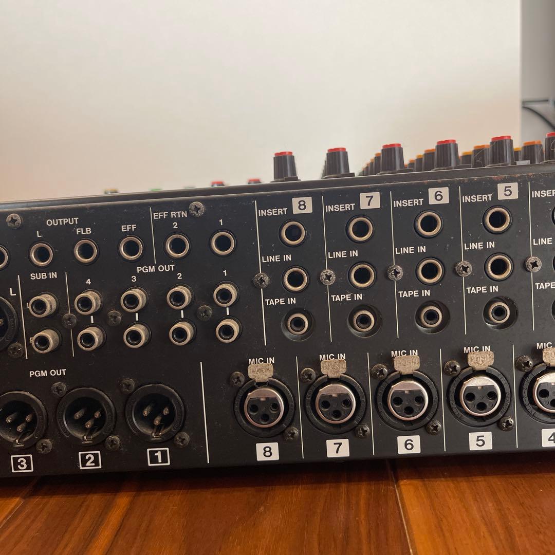 TASCAM M-208 アナログミキサー｜通電・メーター動作確認済／現状品