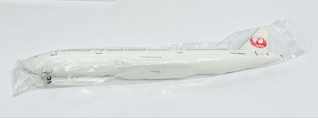 JALUX 1/200 777-200ER 日本航空　未組立品